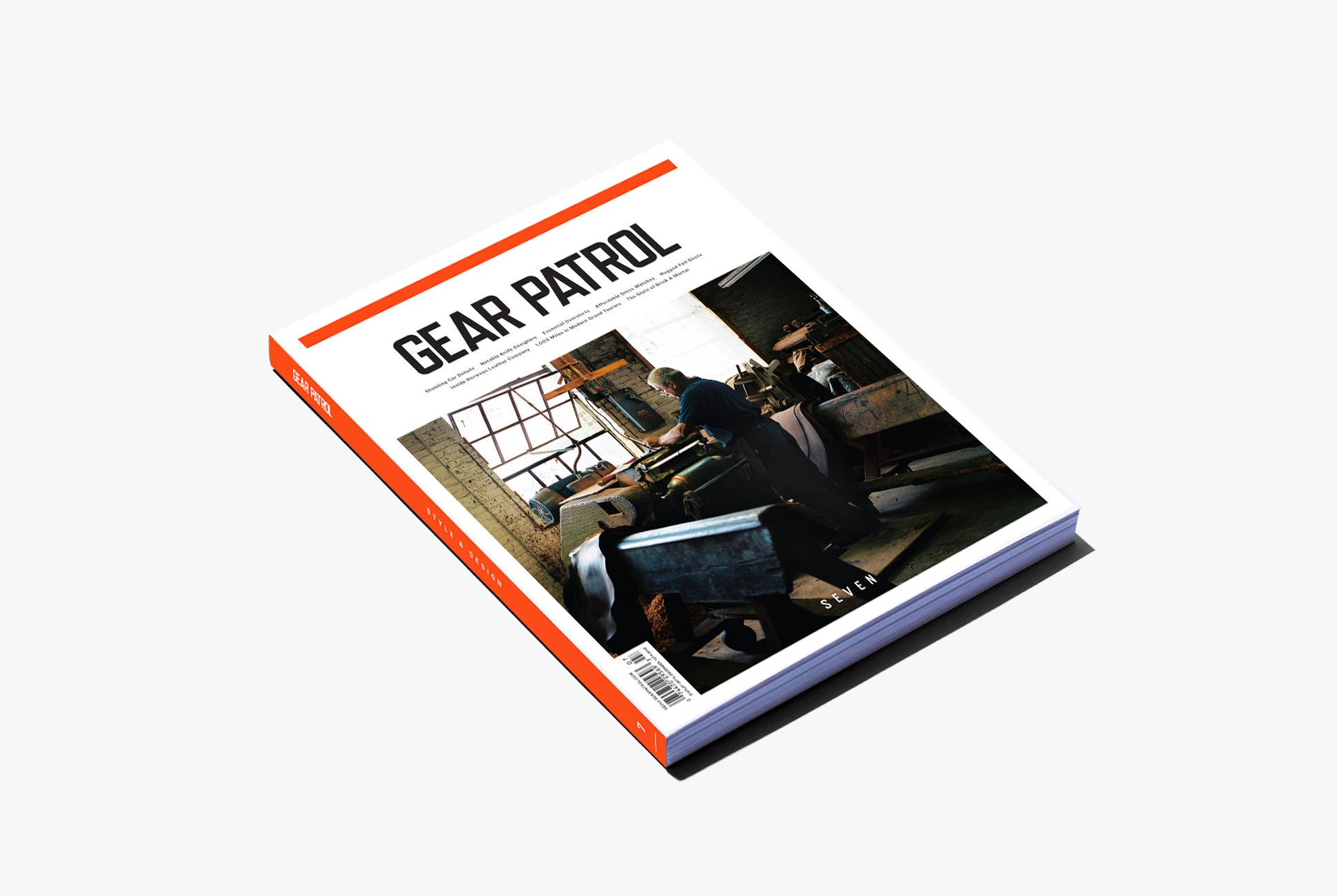 gear-patrol-store-magazine-issue-7-spread-0_1935x1300.jpg?v=1571268342